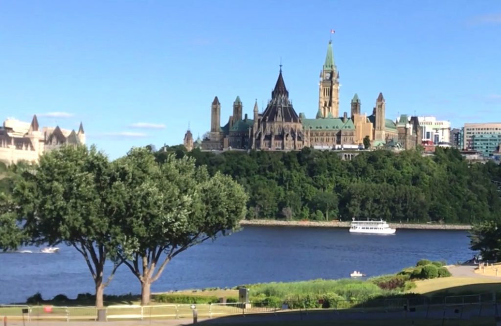Visit Ottawa, Canada for its delicious food and beautiful scenery ...